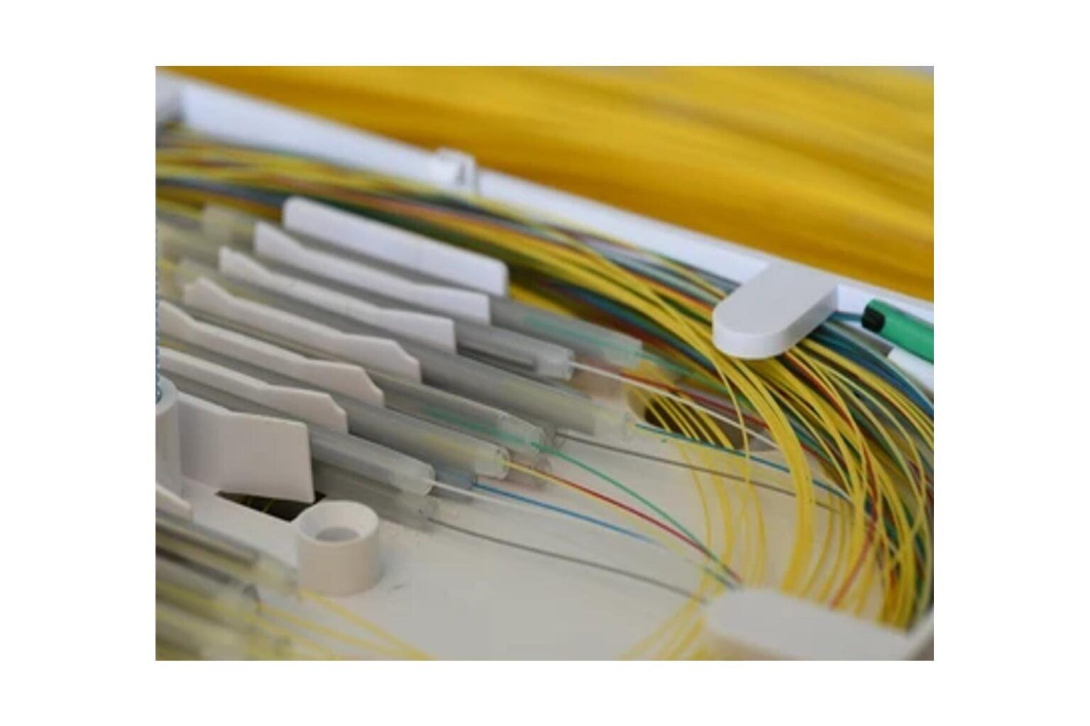 Importance, Installation, and Maintenance of Fiber Optic Splice Closure ...
